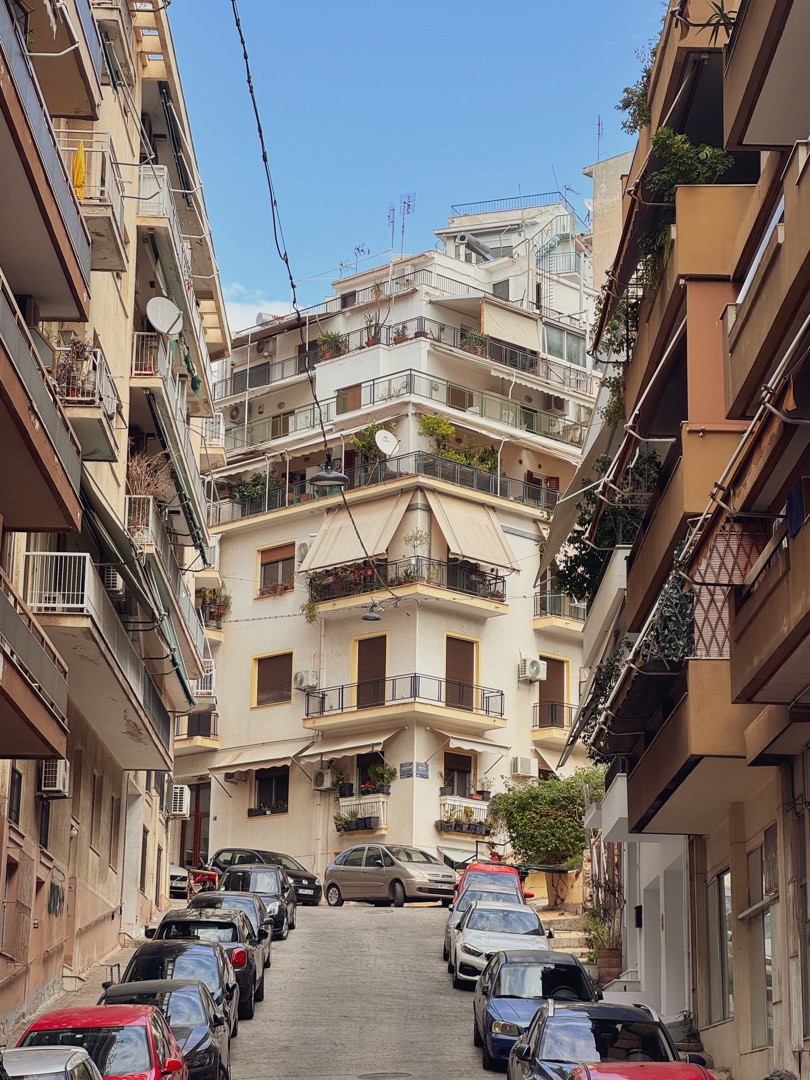 Atina Gezisi Notları: İhtimallerin Heyecanına Üzülüyorum | OitheBlog